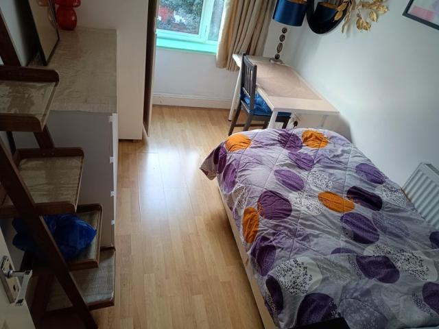 Room at Great Cumberland Place, City of Westminster