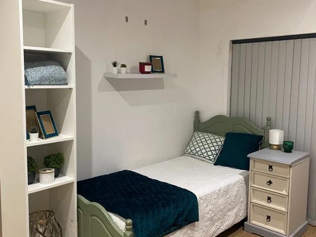 Room at Great Clowes Street, Salford