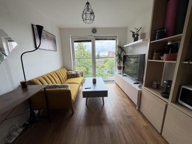 Room at Great Clowes Street, Salford