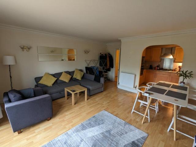 Room at Great Dover Street, Greater London