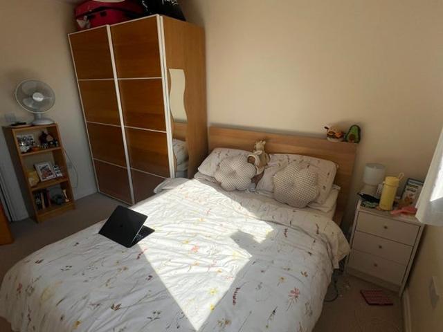 Room at Great Dover Street, Greater London