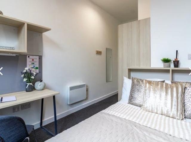 Room at Great Freeman Street, Nottingham