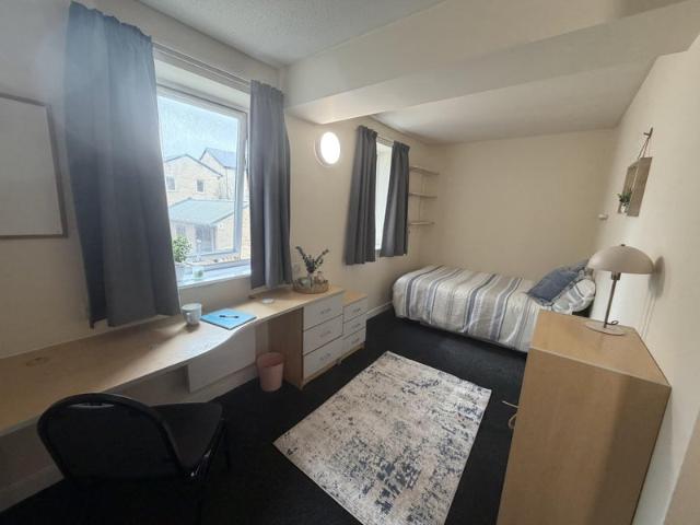 Room at Great Horton Road, Bradford