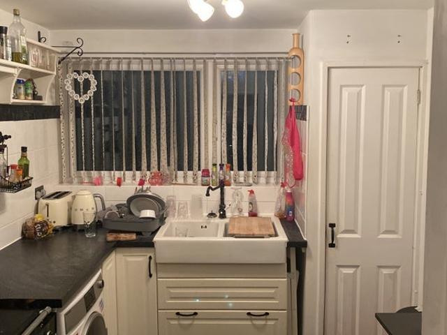 Room at Great Knightleys, Basildon