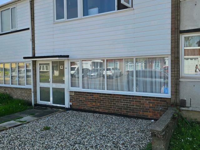 Room at Great Knightleys, Basildon