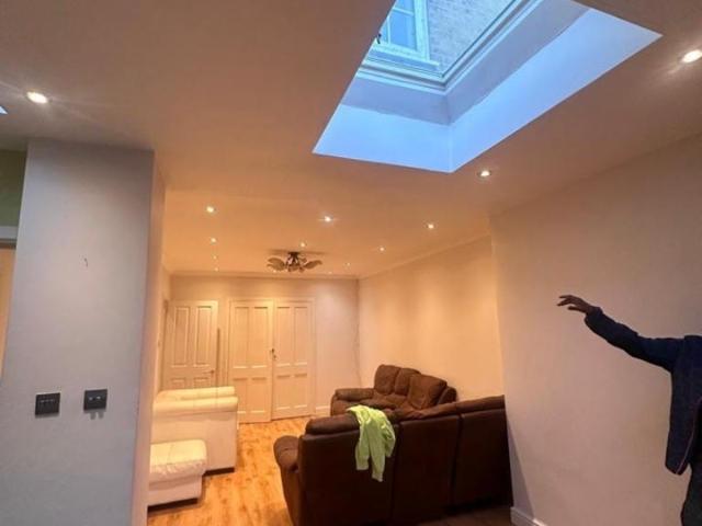 Room at Green Lane, Greater London