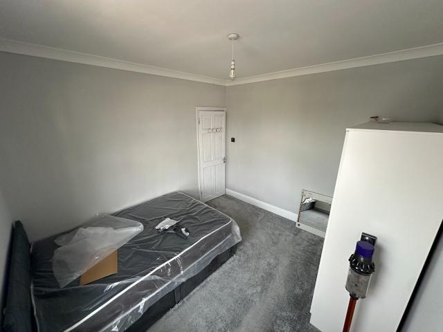 Room at Greengate Street, Greater London