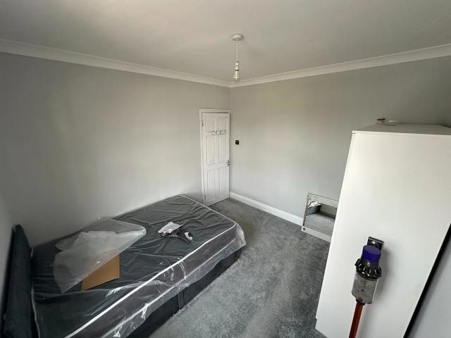 Room at Greengate Street, Greater London