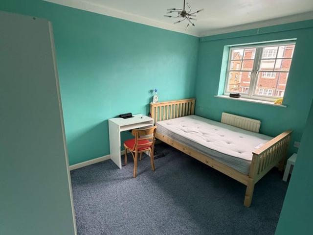 Room at Greenhaven Drive, Greater London