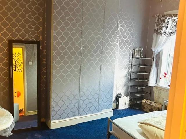 Room at Greenhill Road, Birmingham