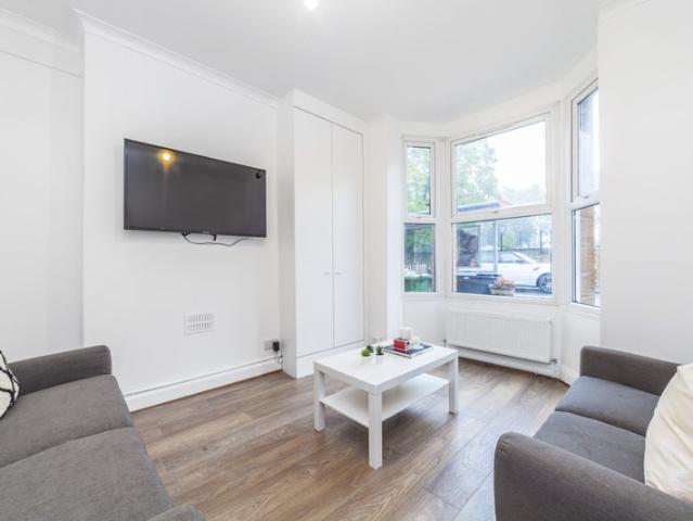 Room at Greenland Mews, Greater London