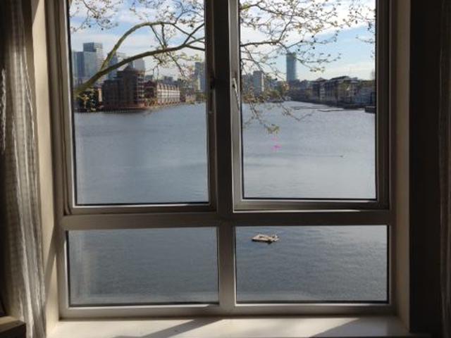 Room at Greenland Quay, Greater London