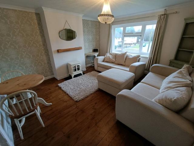 Room at Greenmeadow Drive, Cardiff