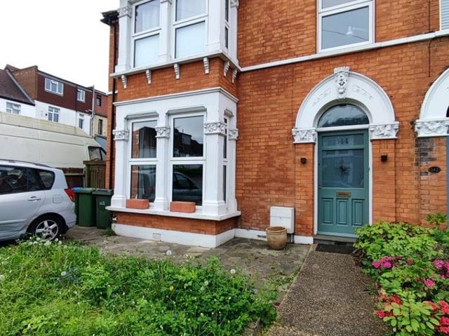 Room at Greenvale Road, Greater London