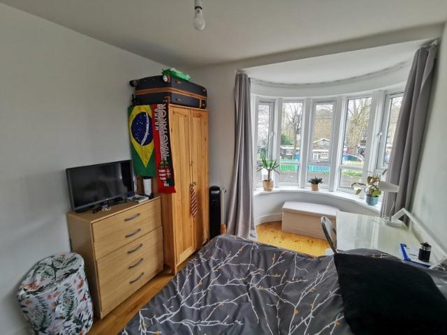 Room at Gresham Road, Greater London