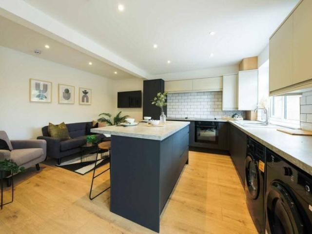 Room at Greystoke Avenue, Bristol