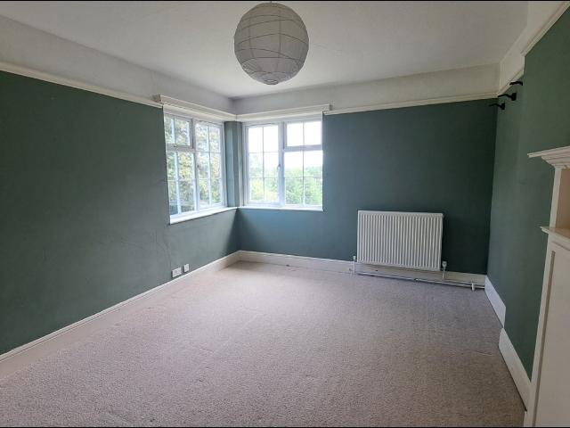 Room at Grimms Hill, Great Missenden
