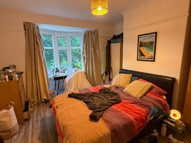 Room at Grosvenor Avenue, Newcastle upon Tyne