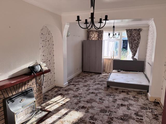Room at Grosvenor Drive, Greater London