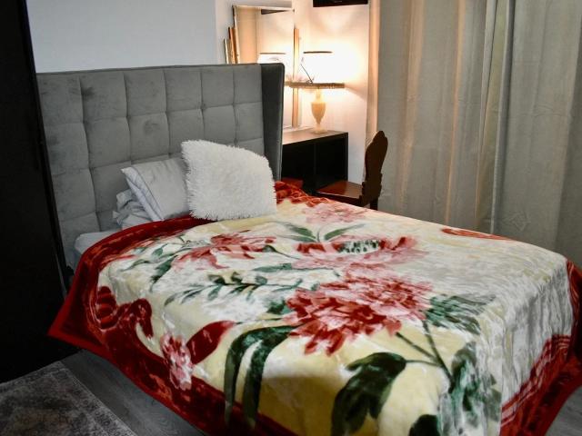 Room at Grosvenor Road, Greater London