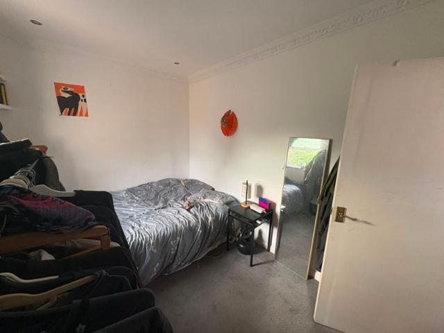 Room at Grove Road, Greater London