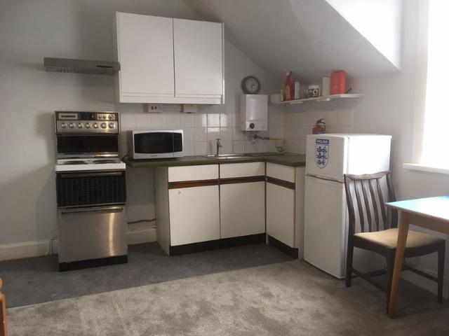 Room at Grove Road, Leighton Buzzard
