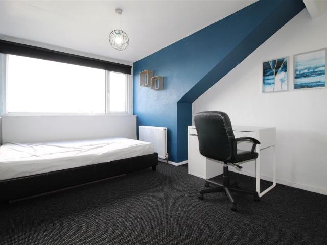 Room at Grovehall Drive, Leeds