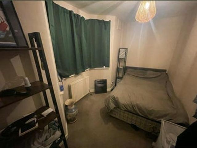 Room at Hubert Grove, Greater London