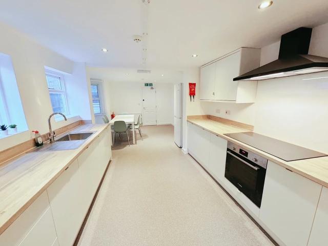 Room at Hubert Grove, Greater London