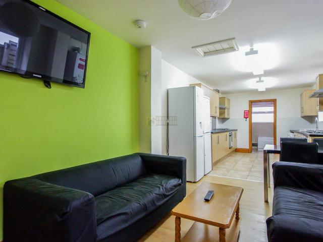 Room at Hubert Road, Birmingham