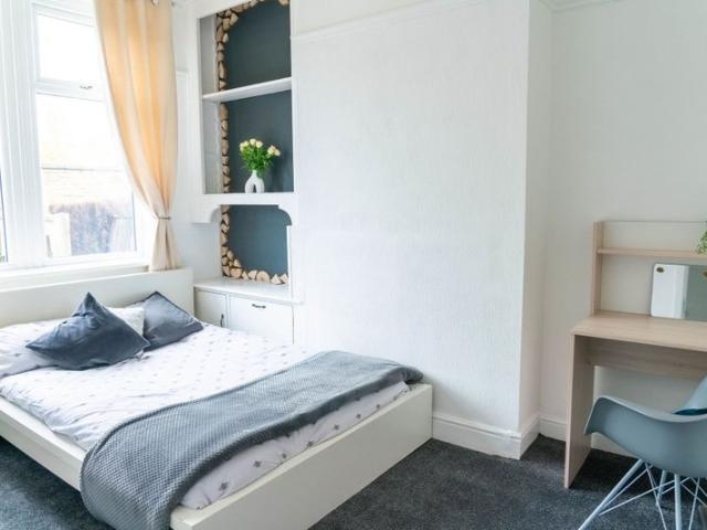 Room at Hughes Street, Burnley