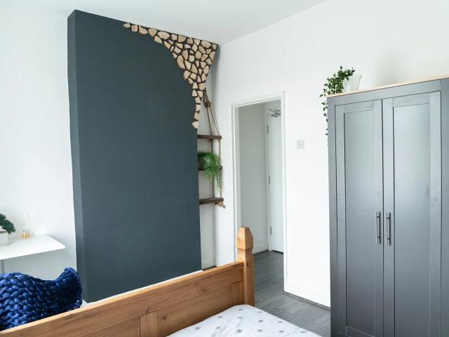 Room at Hughes Street, Burnley