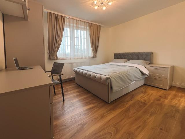 Room at Hudson Road, Sheffield