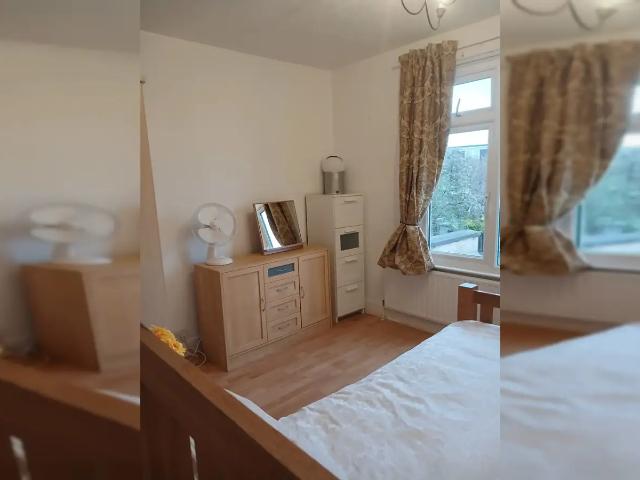Room at Hulse Avenue, Greater London