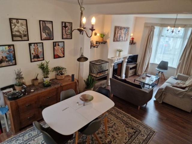 Room at Humberstone Road, Greater London