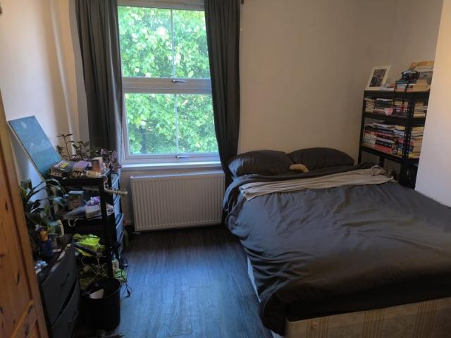 Room at Hungerford Road, Greater London