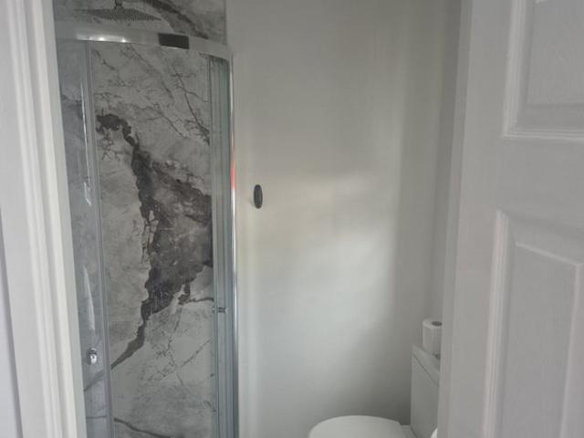 Room at Hunter Road, Greater London