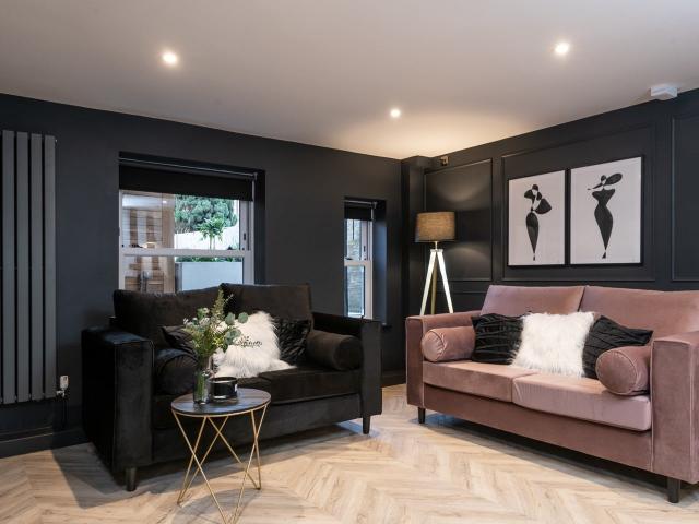Room at Huntingdon Road, Cambridge