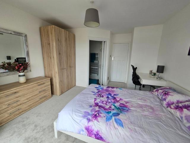 Room at Hurn Lane, Keynsham