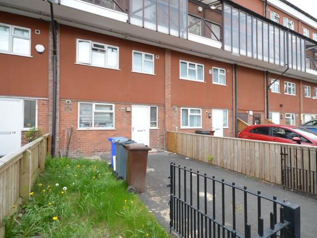Room at Hursthead Walk, Manchester