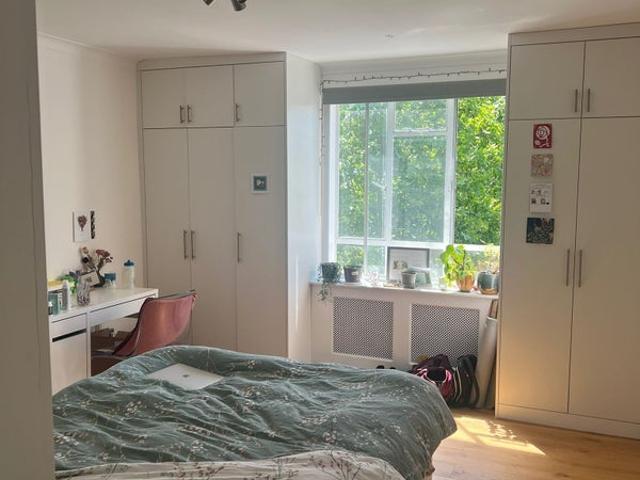 Room at Hyde Park Place Bayswater Road, City of Westminster