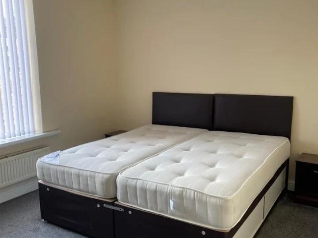 Room at Hyde Park Road, Leeds
