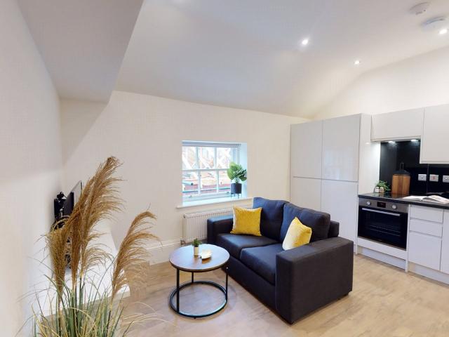 Room at Hyde Terrace, Leeds