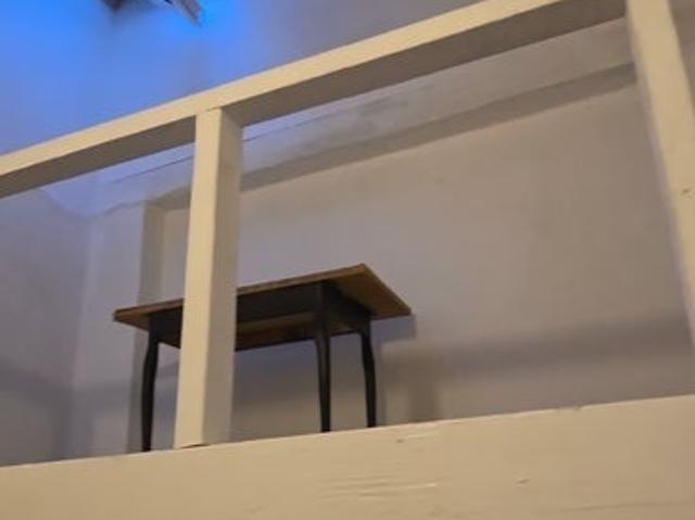 Room at Hackney Road, Greater London