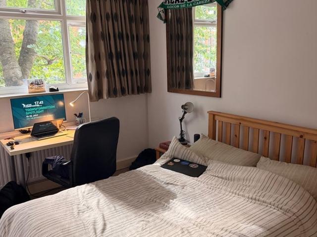 Room at Haberdasher Street, Greater London