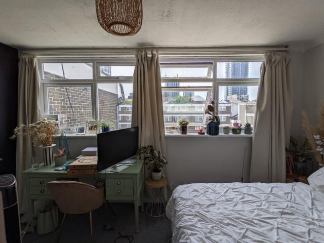 Room at Haberdasher Street, Greater London