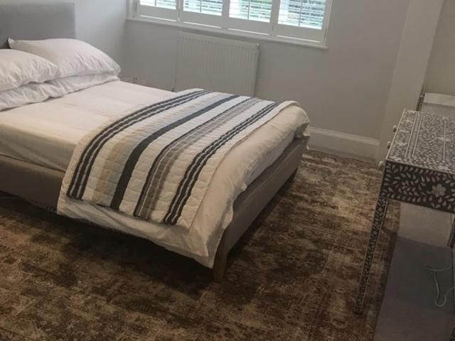 Room at Hagley Road, Birmingham