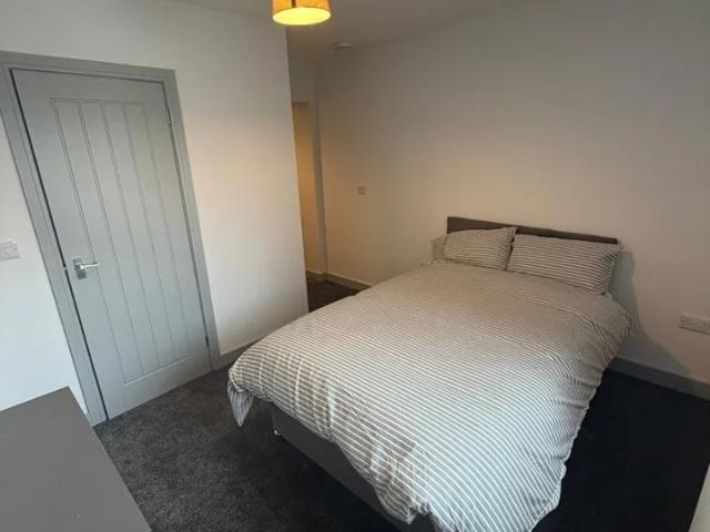 Room at Haig Crescent, Doncaster
