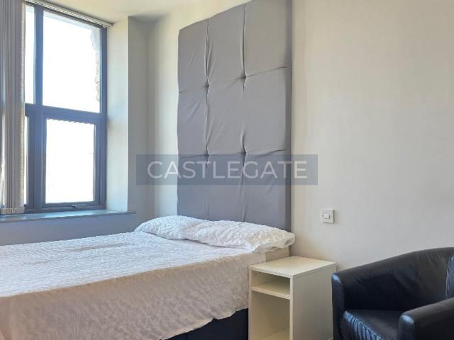 Room at Half Moon Street, Huddersfield