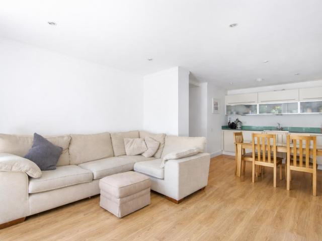 Room at Hallam Street, City of Westminster
